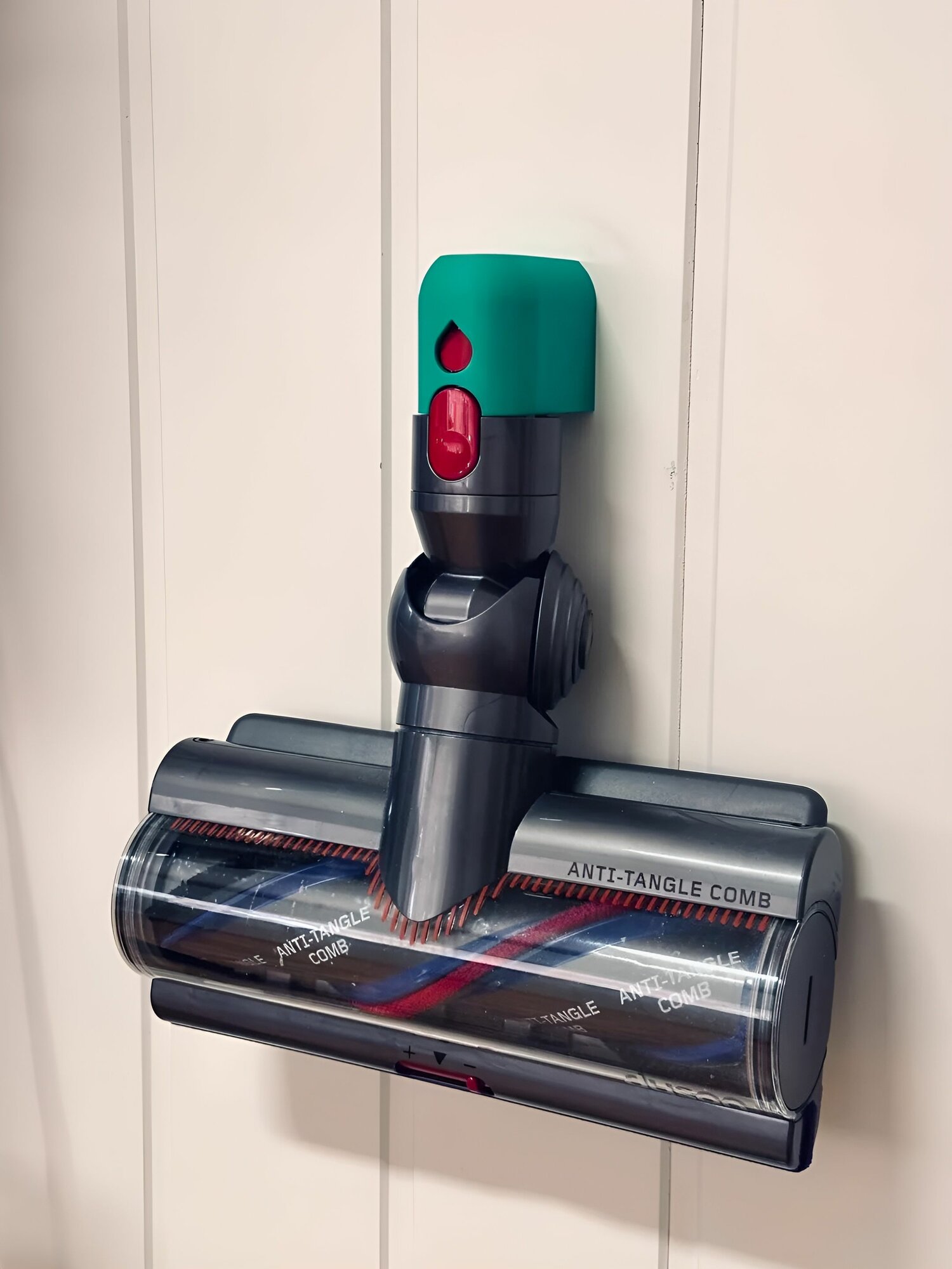 Держатель на стену для аксессуаров Dyson v15