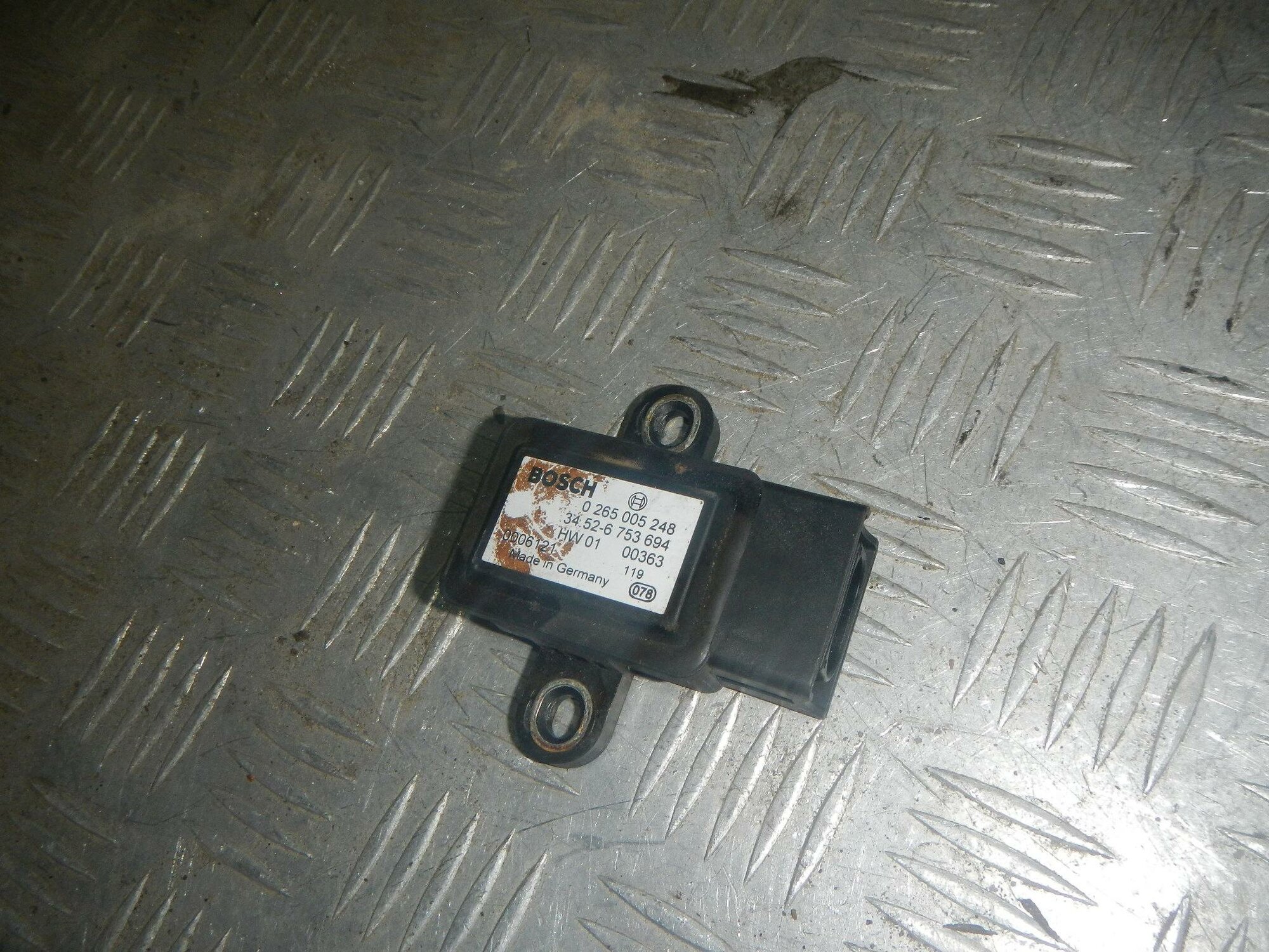 Б/У Датчик ускорения, BMW (БМВ)-X5 (E53) (99-06) BMW X5 (E53) (99-06) для ESP Без видимых повреждений. 497595 BMW арт. 34...