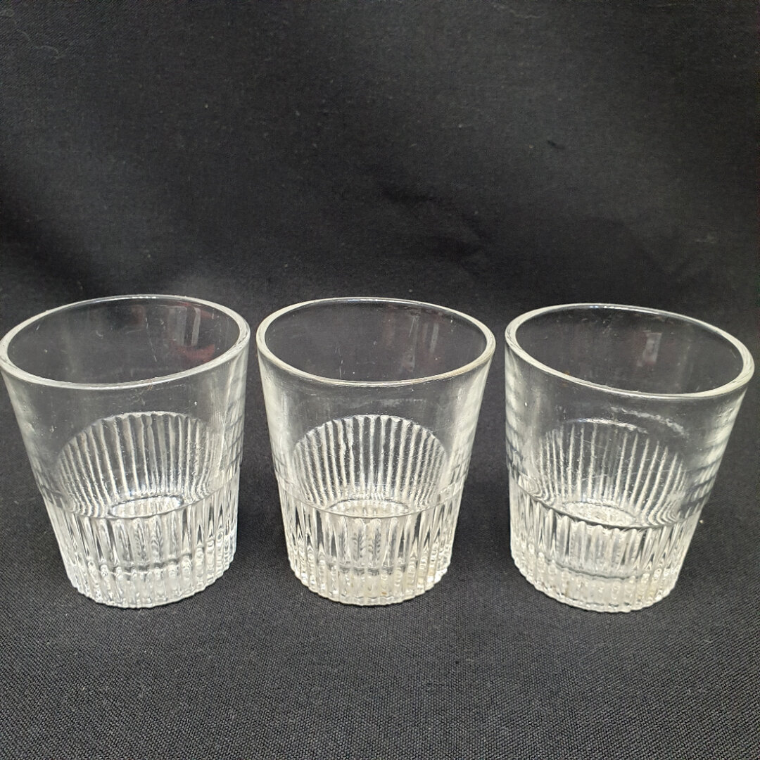 Набор стопок 3 шт, стекло. Винтаж, СССР.