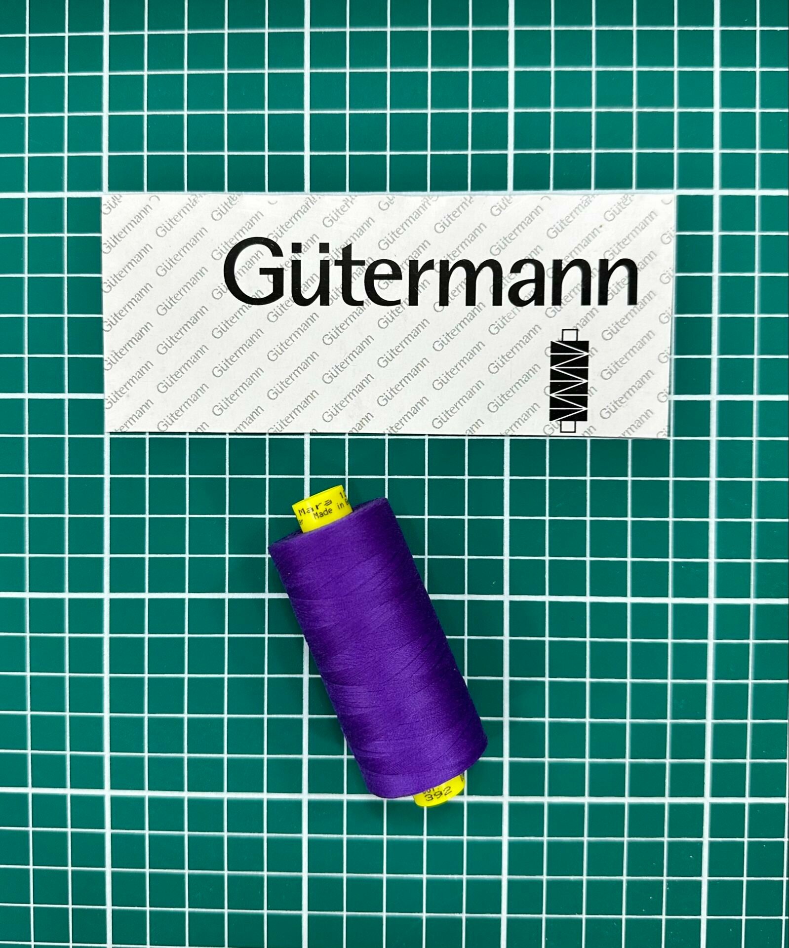 Gutermann Mara 120; col: 392 (1000 м) Нитки для шитья