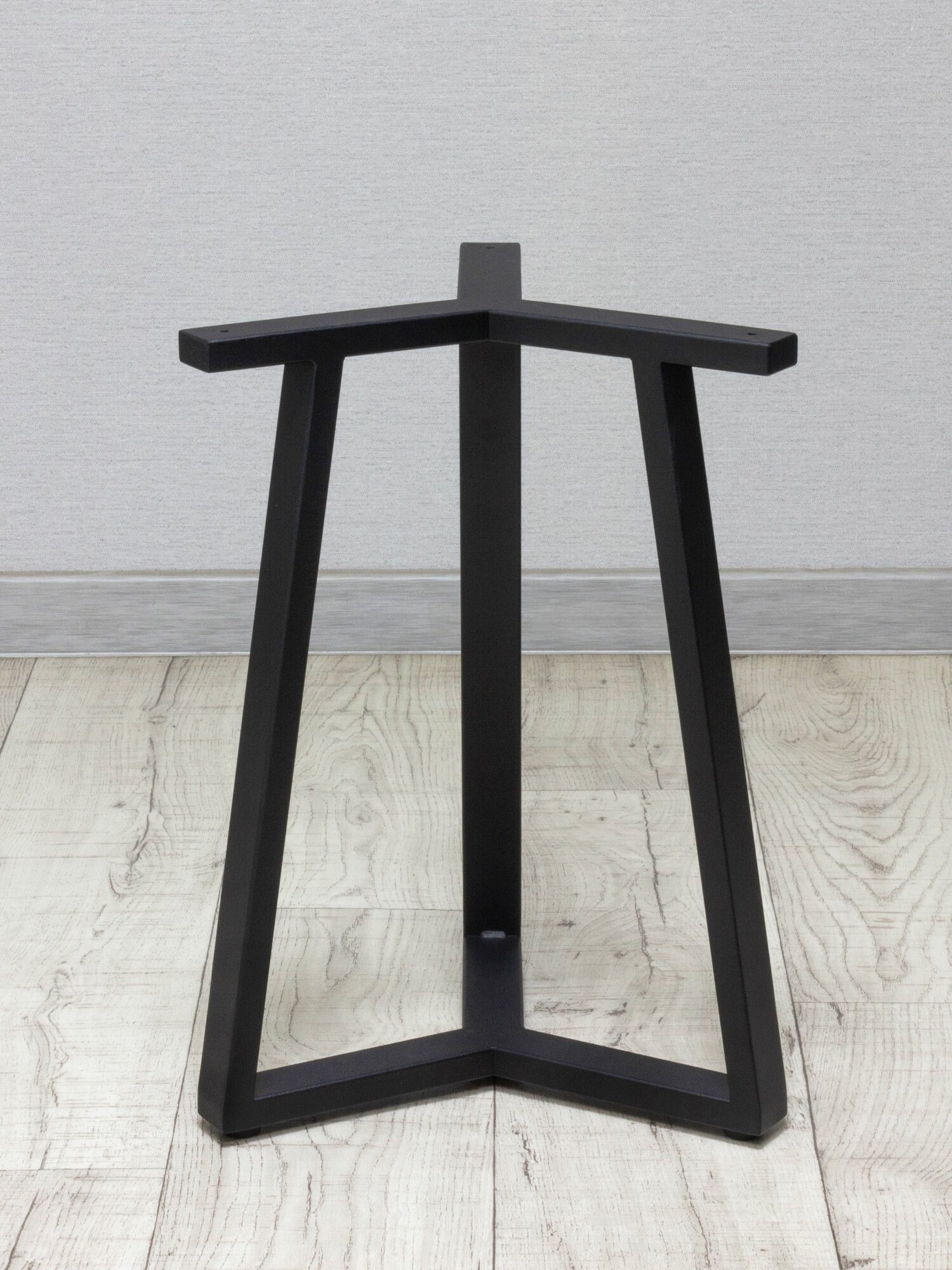 Опора для стола подстолье Трапеция скошенная, чёрное, диаметр 40см, высота 50см