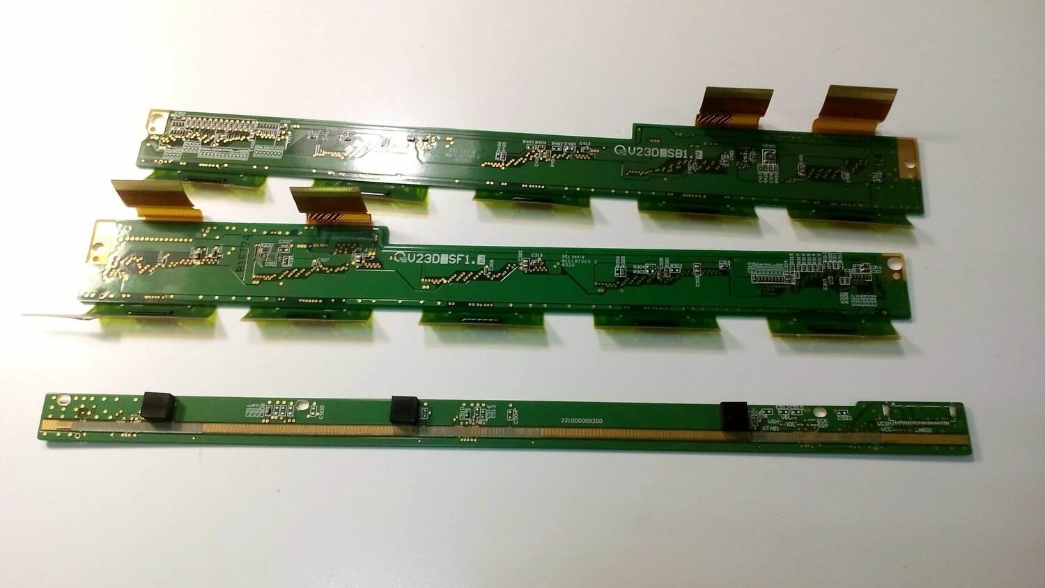 Driver Board 3 планки LCD Quanta Display QD23HL02 REV:01 QV23DSF1.2 QV23DSB1.2 QV23D1G2.2 221000009200 для 23Pf5320/58 Lcd Телевизор Philips Плата разъемов арт. 6976