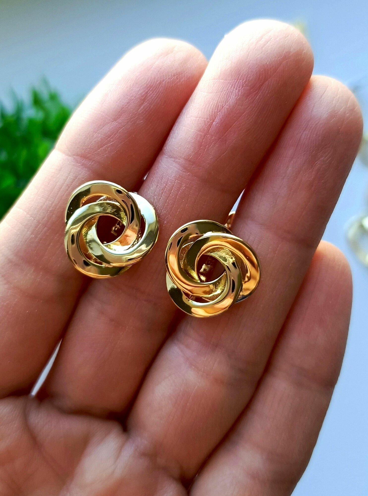 Швензы для сережек Цветок 15 мм английский замок. Латунь, позолота. 1 пара. Корейская фурнитура для бижутерии, украшений