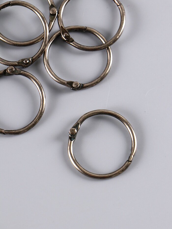 Набор колец для творчества (для фотоальбомов) «Чёрное», внутренний d=2.5 см, внешний d=3 см, 6 шт.