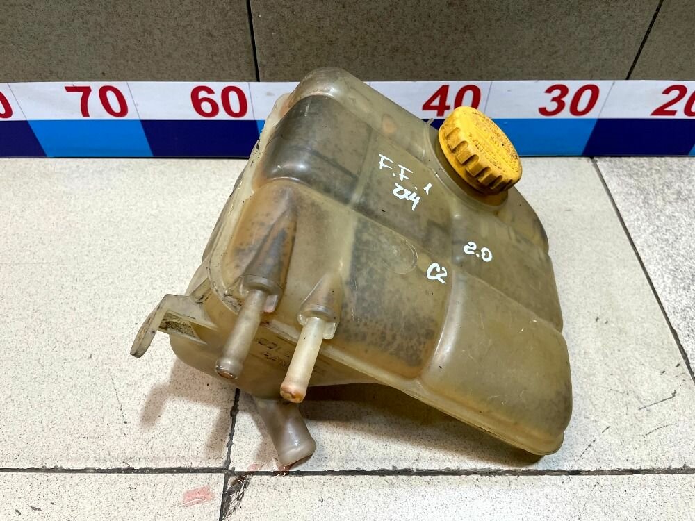 Бачок расширительный Ford Focus I 5S438A080AA