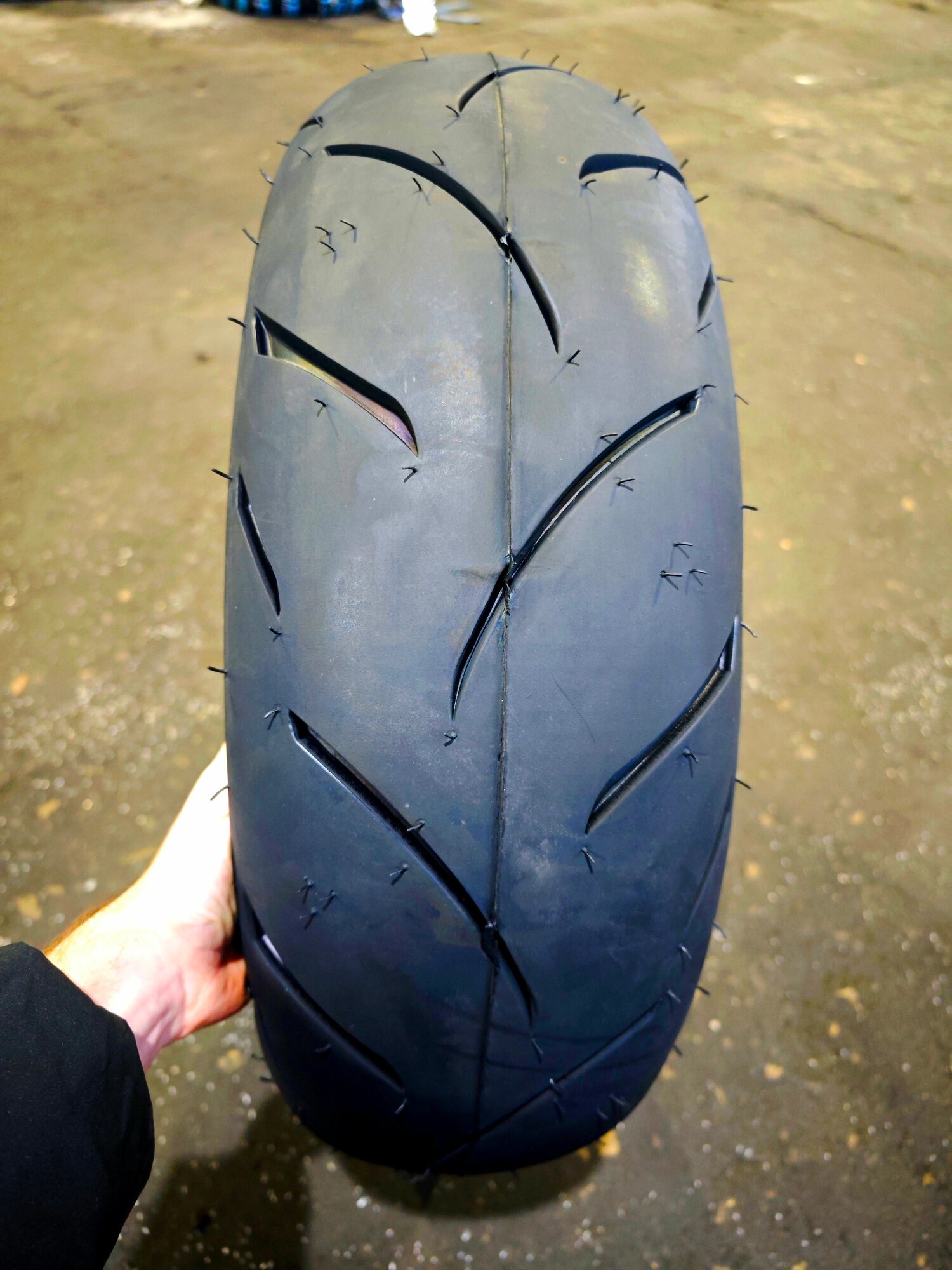 Покрышка FALLBERY бери И ебош 190/55-17 (Normal)