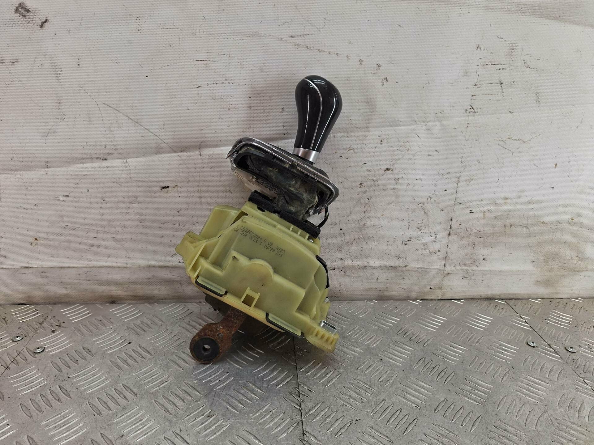 Кулиса КПП Mercedes-Benz C W203 рест. 2006 062640684