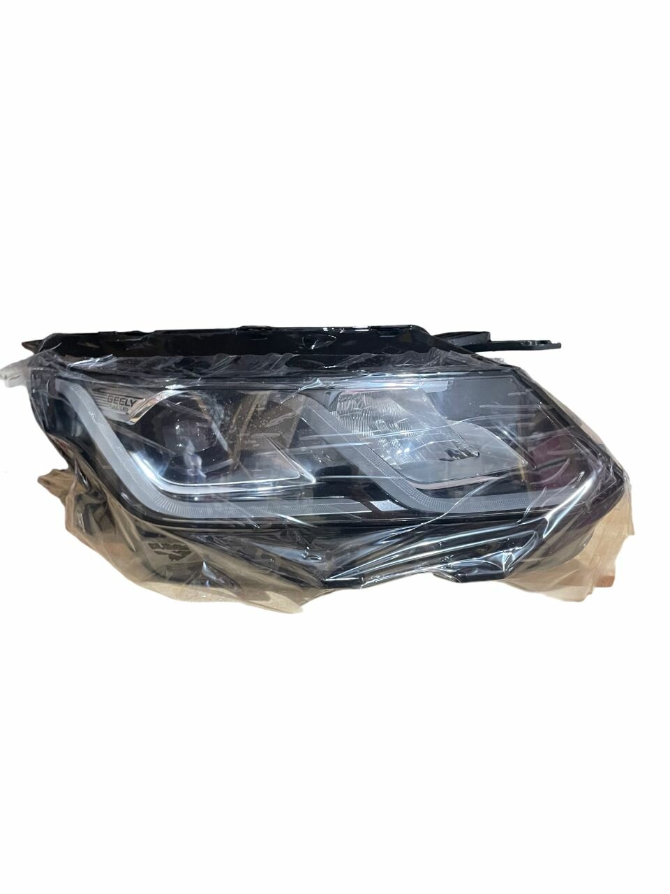 Фара передняя правая для Geely Coolray FULL LED оригинал. Номер детали: 7051022400