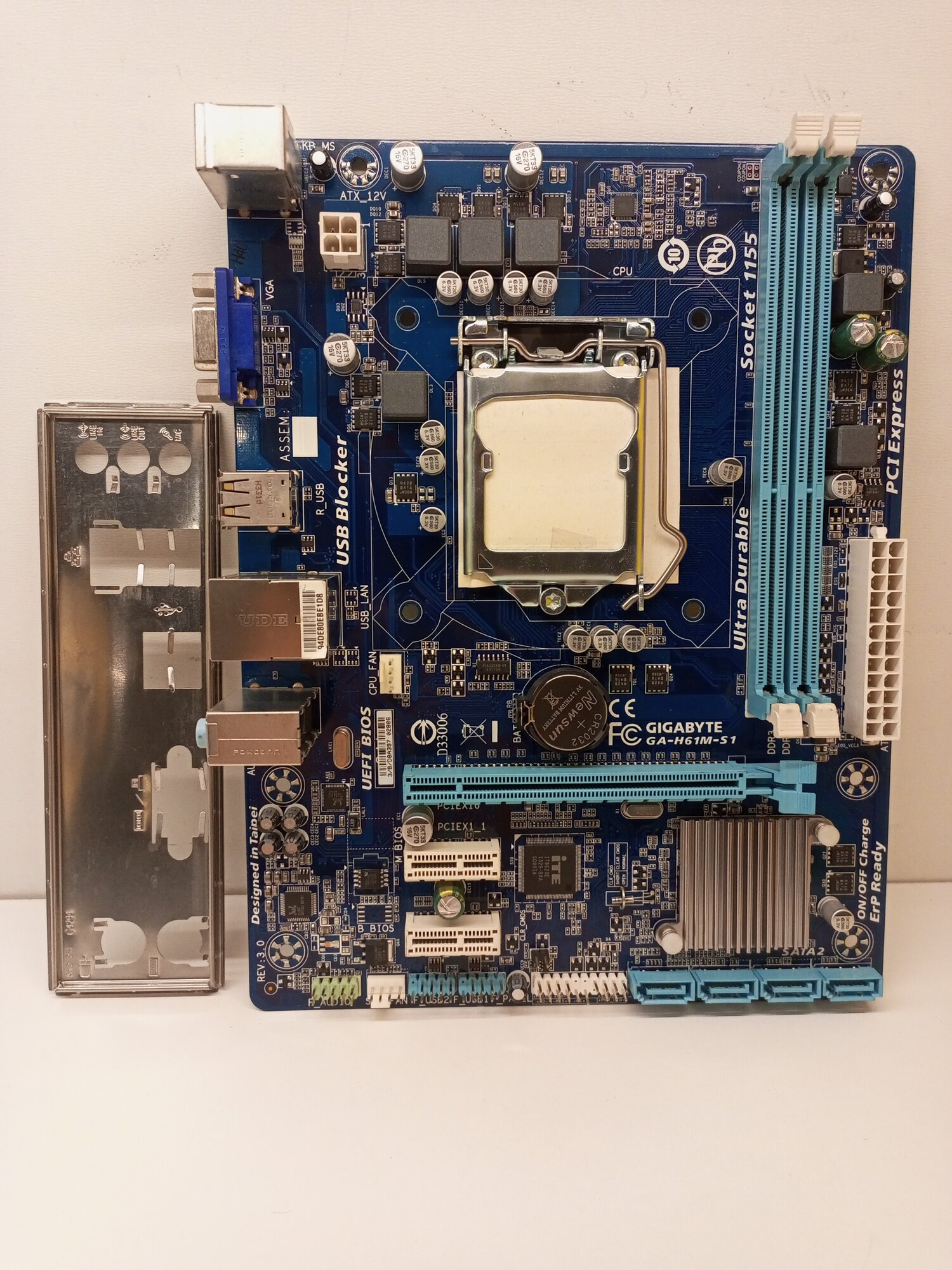 Материнская плата Gigabyte GA-H61M-S1, mATX, lga1155, VGA, SATA2