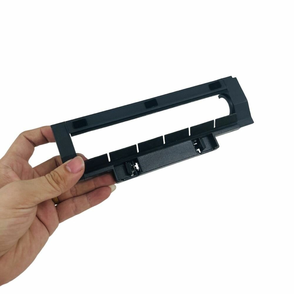 Крышка основной щетки