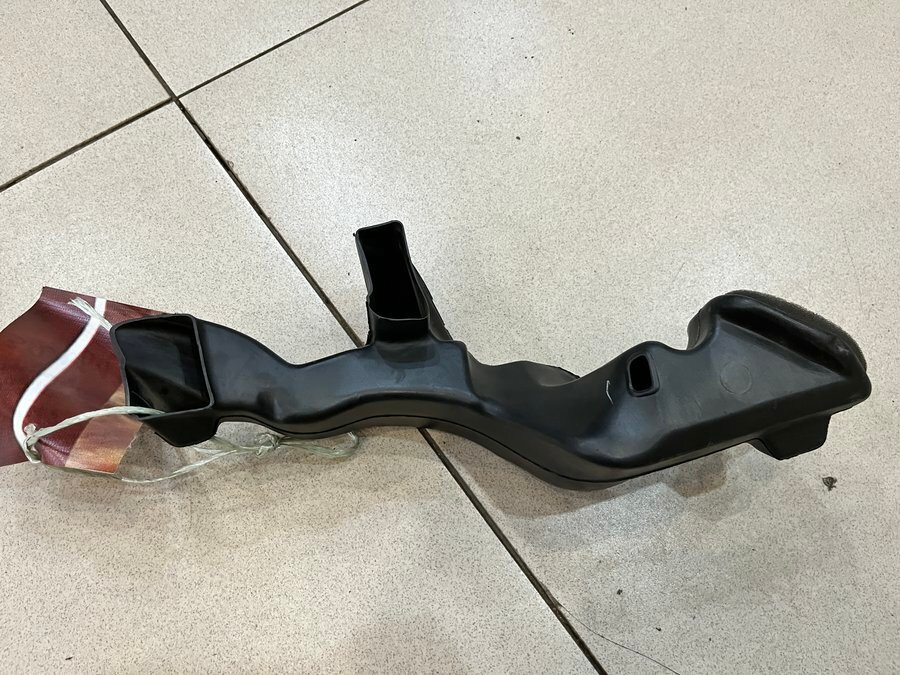 Воздуховод салона от Honda Fit 2001-2008