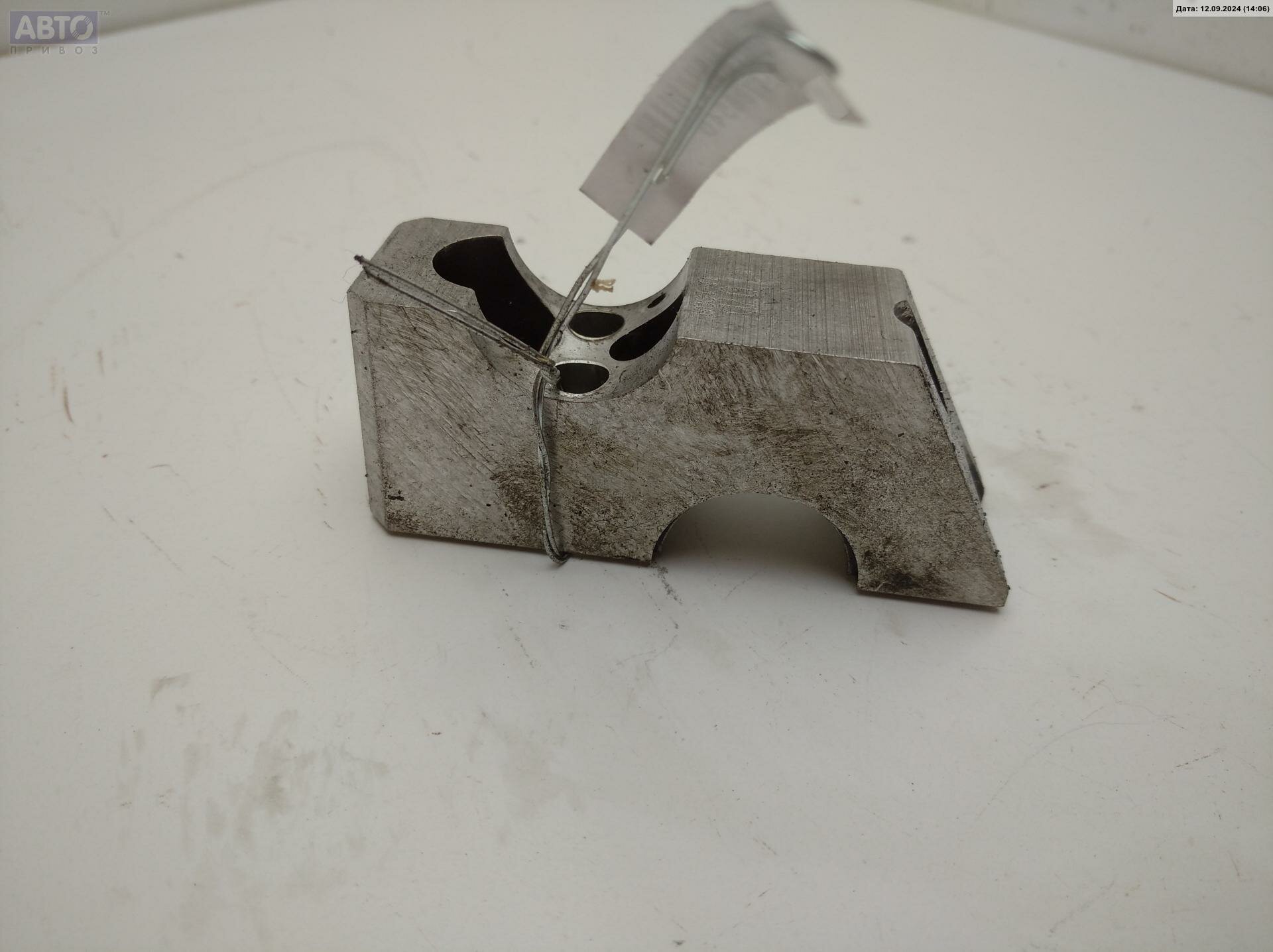 Постель распредвала (бугель) Volkswagen Transporter T5