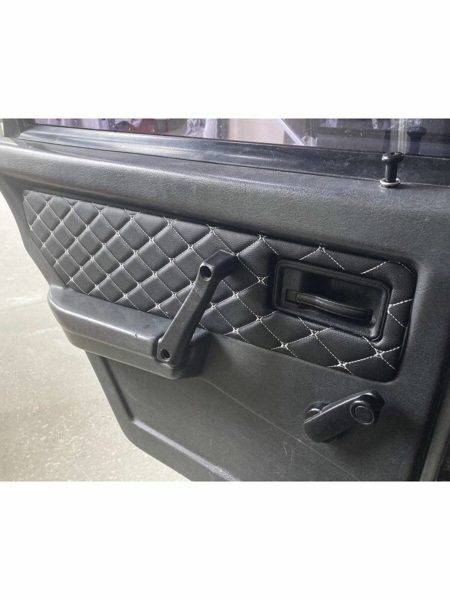 Вставки обшивка дверной карты Ваз 2109 21099 черные