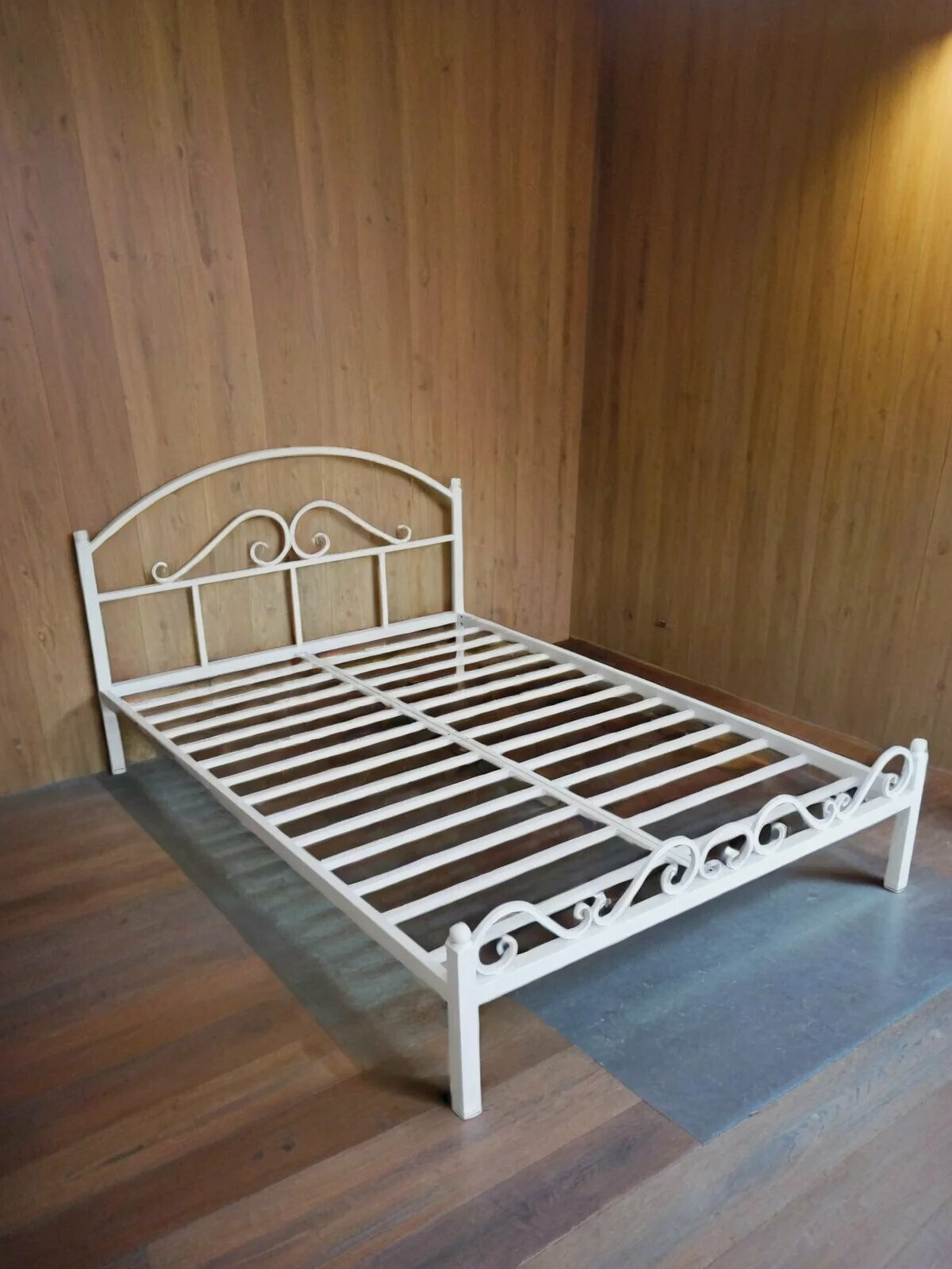 Кровать Ариэль, 140x200, металлическая, кованая, усиленная, белый муар