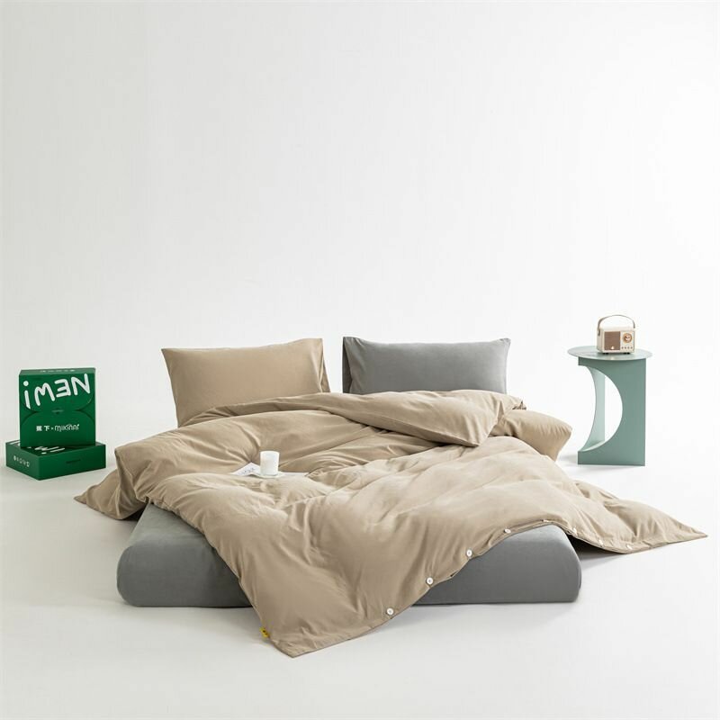 Легкий роскошный антибактериальный комплект постельного белья из четырех частей Cloud cotton light