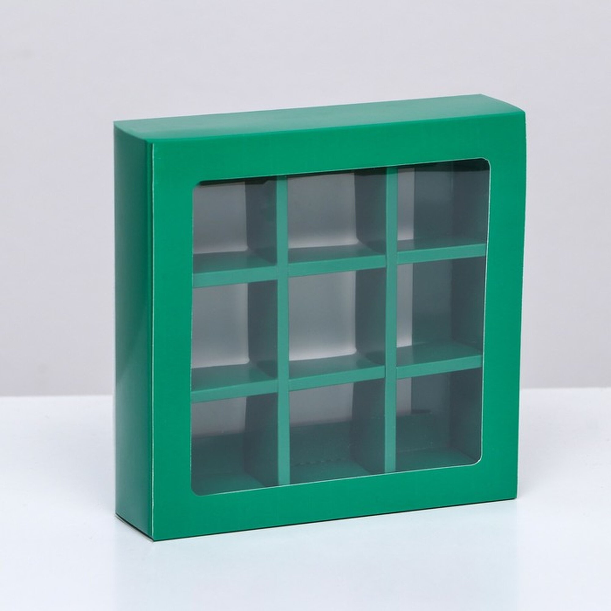 Коробка для 9 конфет, изумрудная, 14.5×14.5×3.5 см. Кондитерская упаковка