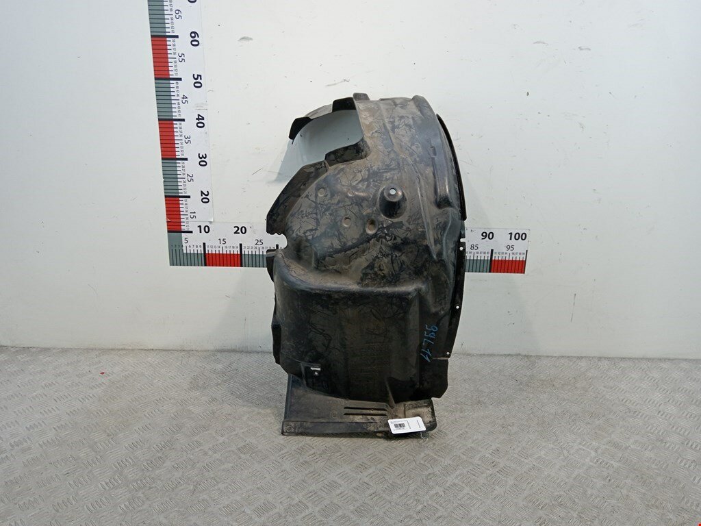 Подкрылок (защита крыла) передний правый BMW 3-Series (E90/E91/E92/E93) 51717059378 арт. 2246749