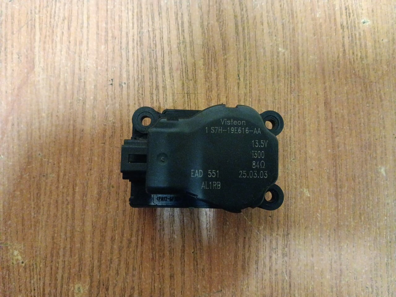 Ford Mondeo 3 Моторчик заслонки отопителя