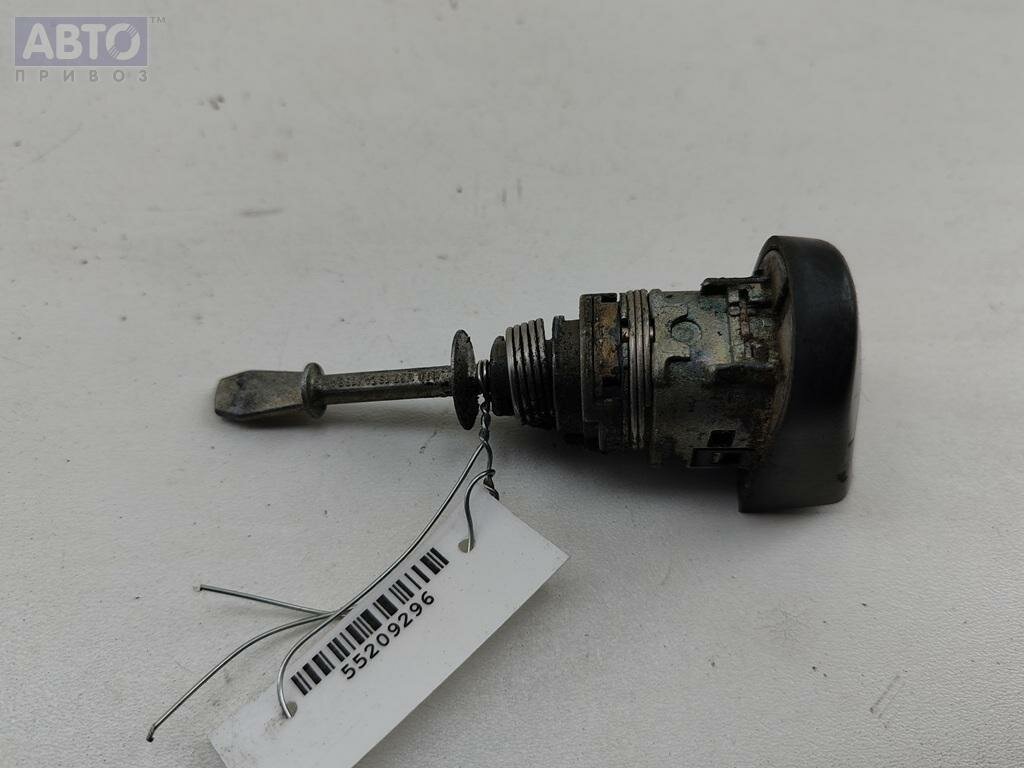 Личинка замка Volkswagen Touran