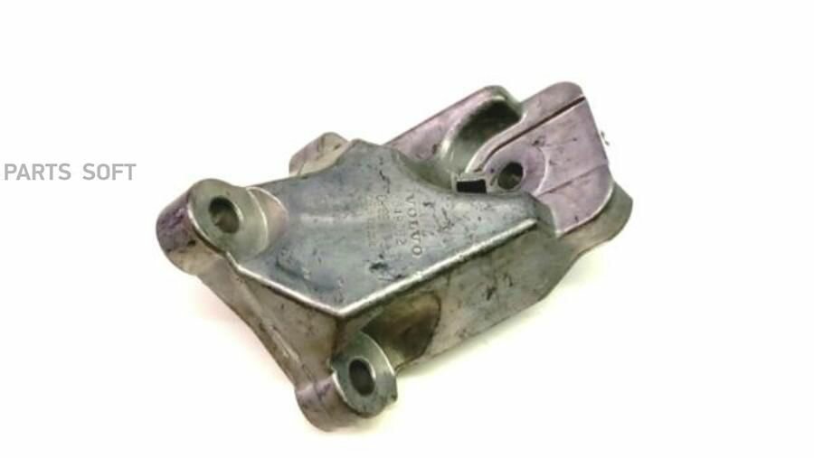 Кронштейн крепления двигателя передний