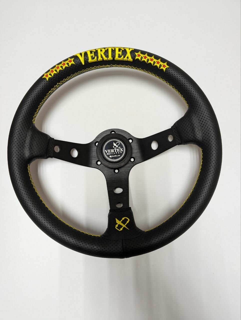 Гоночный руль с вылетом кожа перфорированная Vertex 330 мм