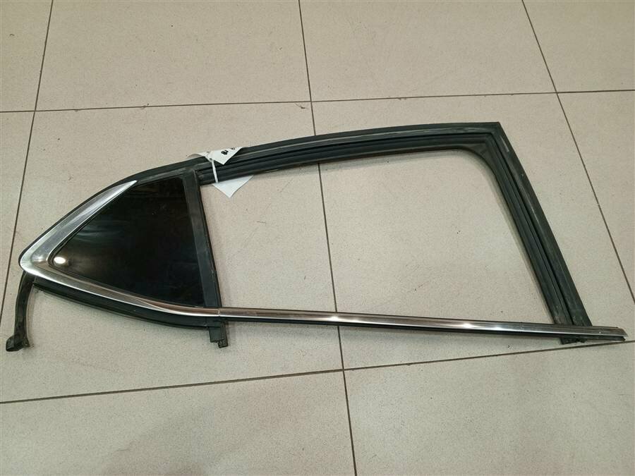 Форточка двери задняя правая от Citroen C4 B7 2011>