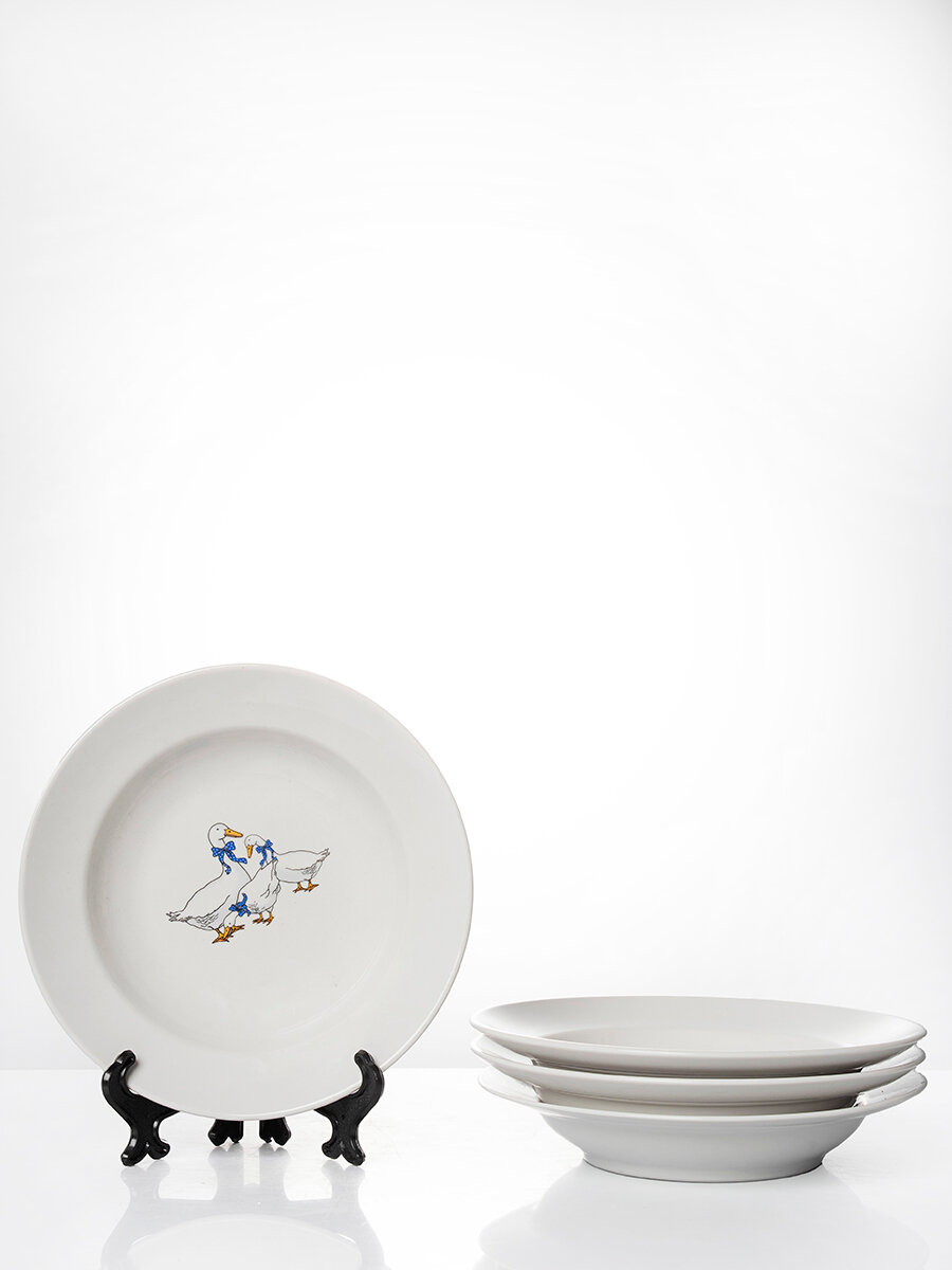 Набор фарфоровых тарелок глубоких 200 мм."Гуси" гладкий край, Дулево 4 шт.