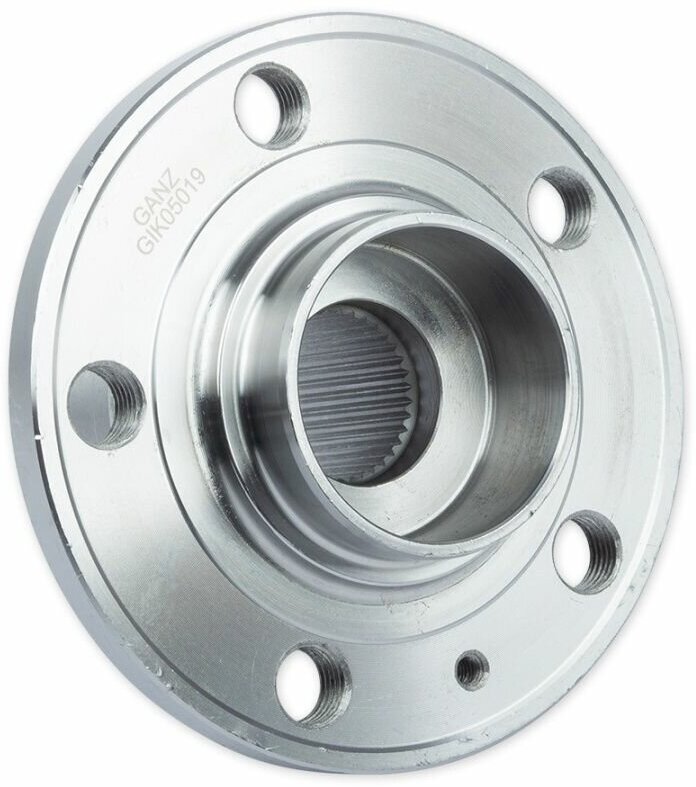 Ступица передняя в сборе левая/правая SKODA Rapid 12-/VW Polo Sedan 10- GIK05019 GANZ