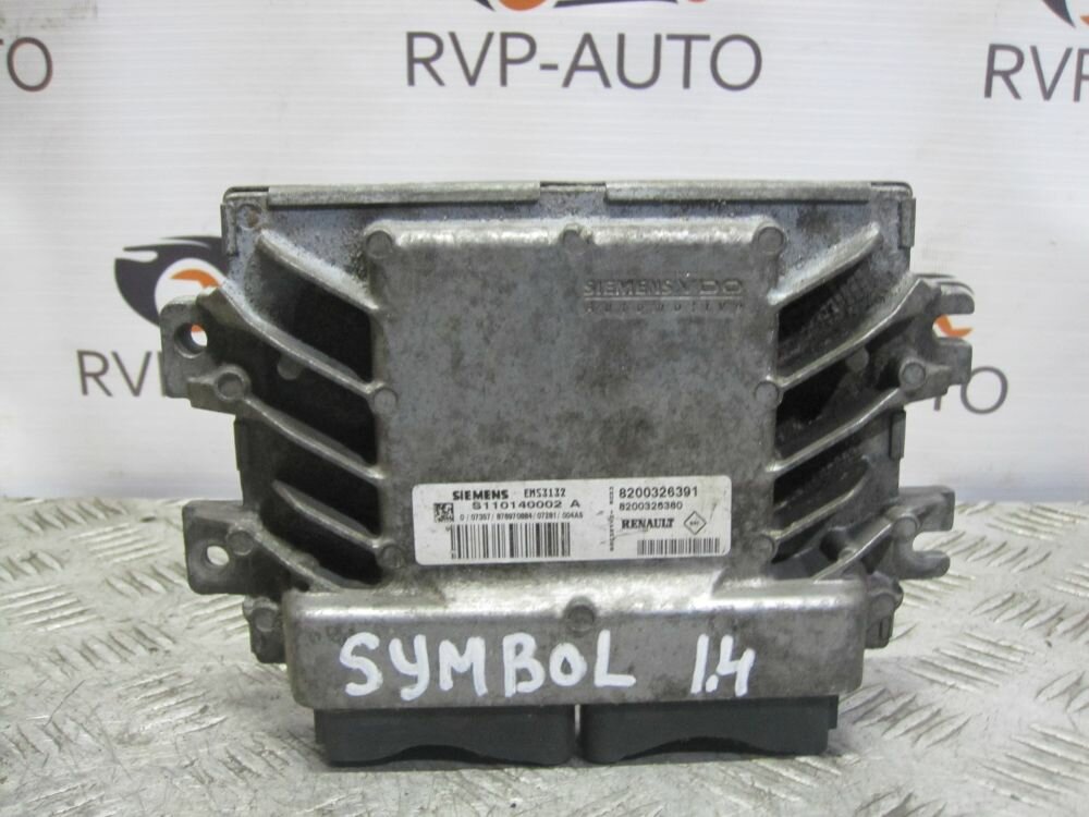 Блок управления двигателем Renault Clio 2 1998-08 8200326380