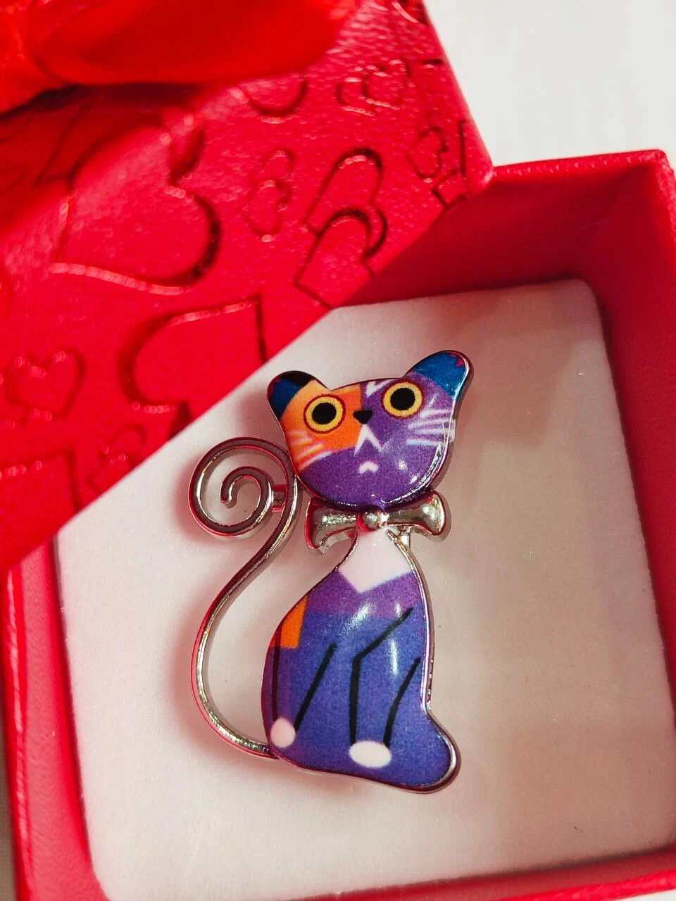 Брошь, эмаль