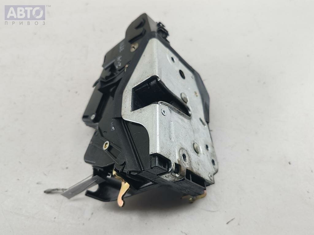 Замок двери передней правой BMW 3 E46 (1998-2006)
