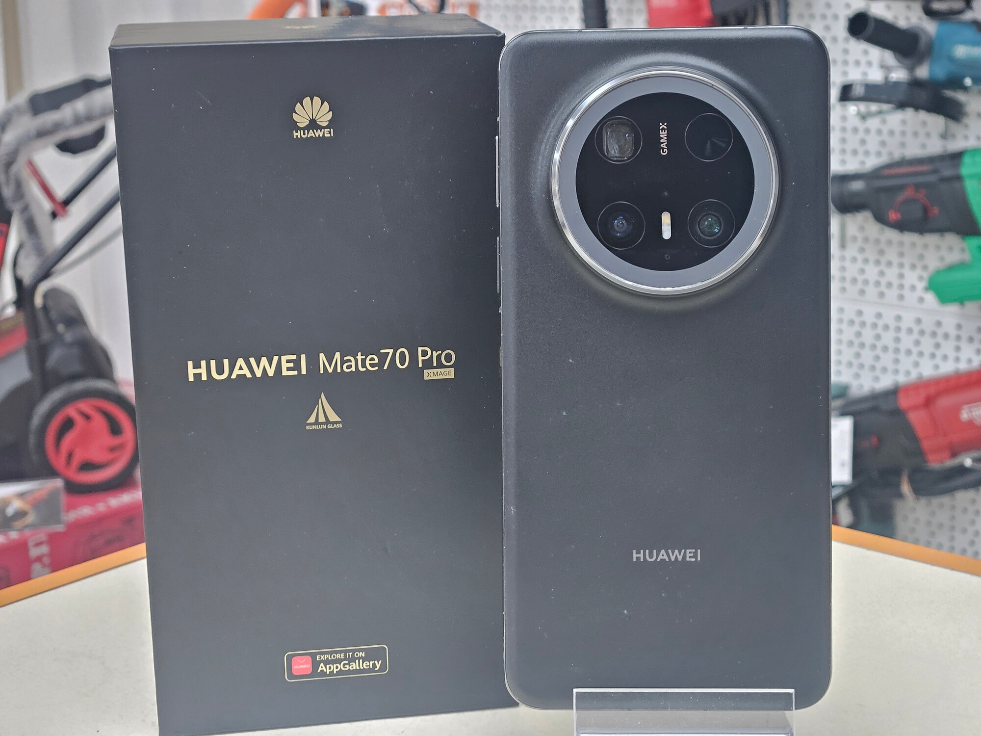 Смартфон Huawei Mate 70 Pro, 12/512Gb, (Чёрный), (Б/У), уценка