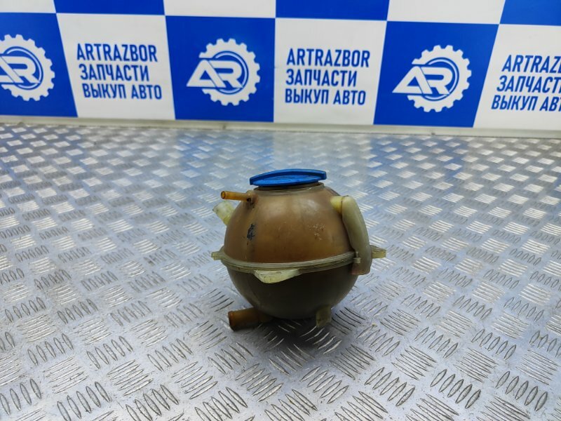 Б/У Бачок расширительный Skoda Octavia A4 / Шкода Октавия A4 1.8 AGU 150 Л.С 2000