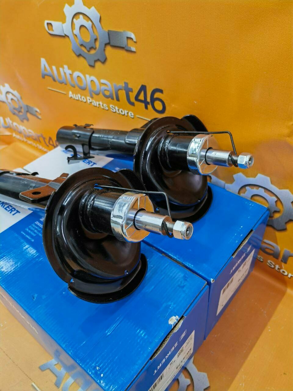 Амортизаторы передние Форд Куга Ford Kuga 1 2008-2013. Zekkert Германия комплект