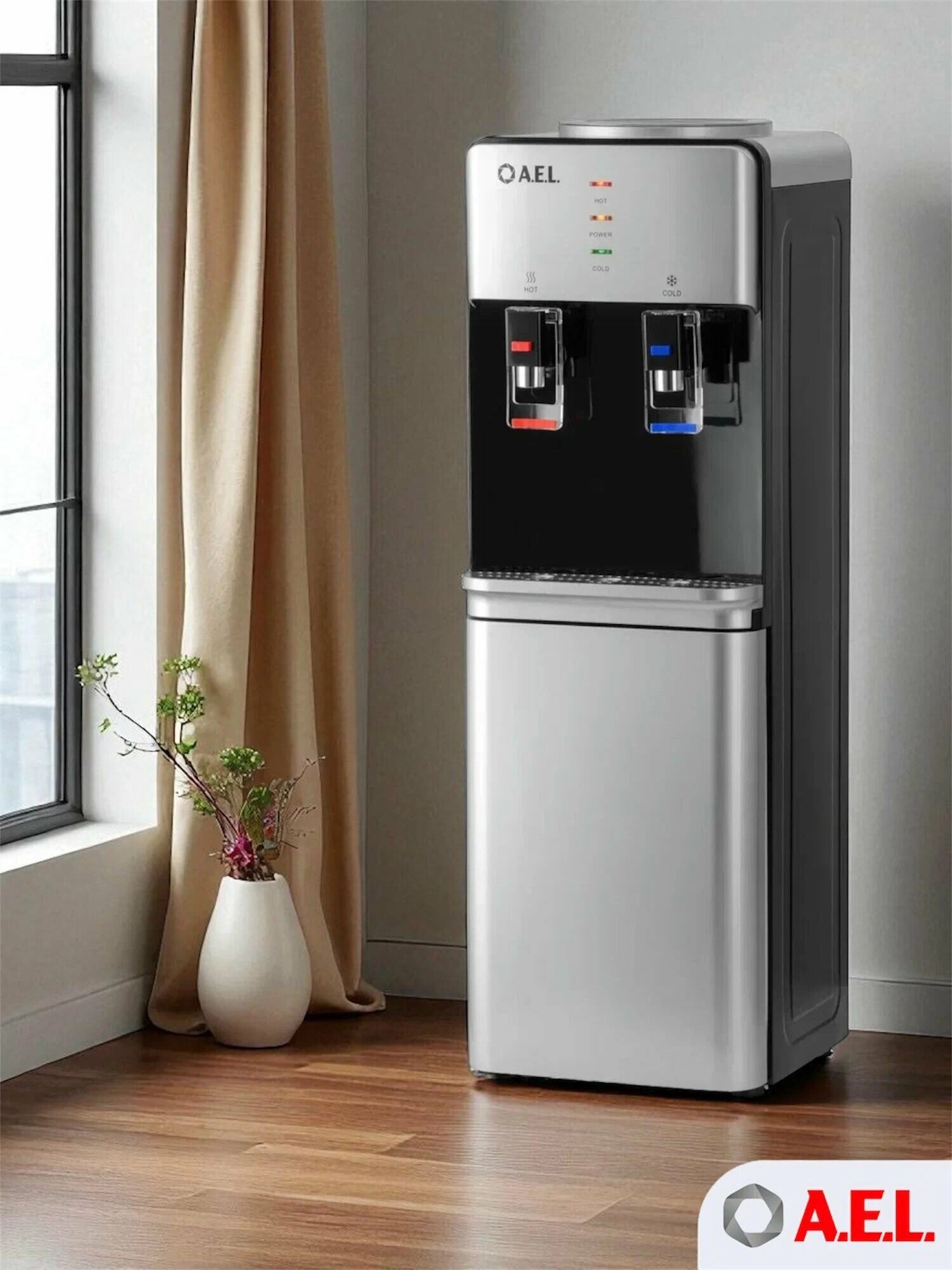 A.E.L. LD-40C. Гарантия 12мес. Кулер со шкафчиком, нагревом и охлаждение воды.