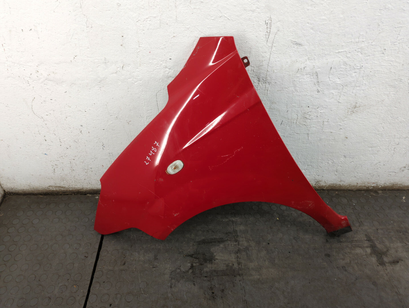 Крыло левое переднее Chevrolet Matiz (Spark) Б/У