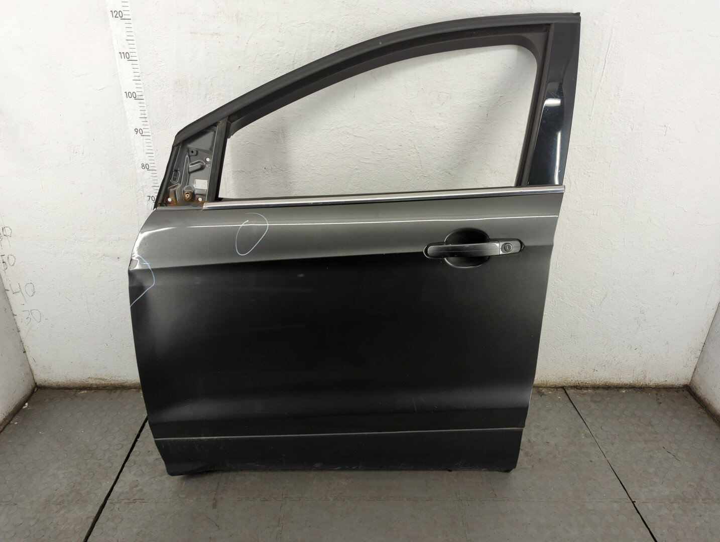 Дверь боковая (легковая) левая передняя Ford Escape Б/У