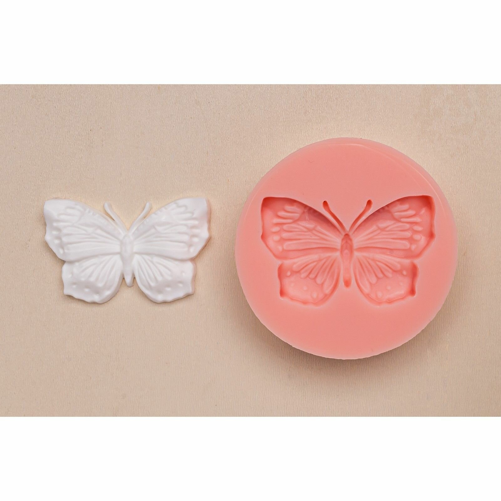Молд силикон "Бабочка" 45 мм