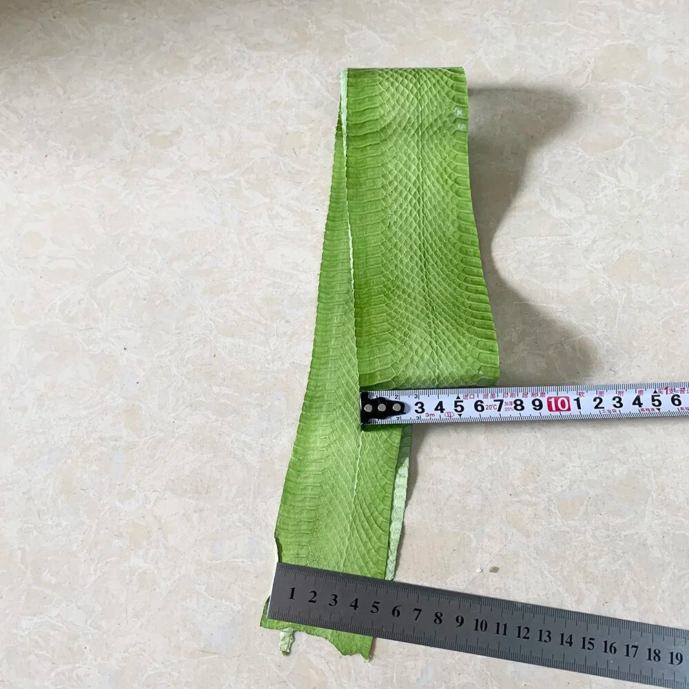 Натуральная кожа змеи Green Series для рукоделия Зеленый, 100cm