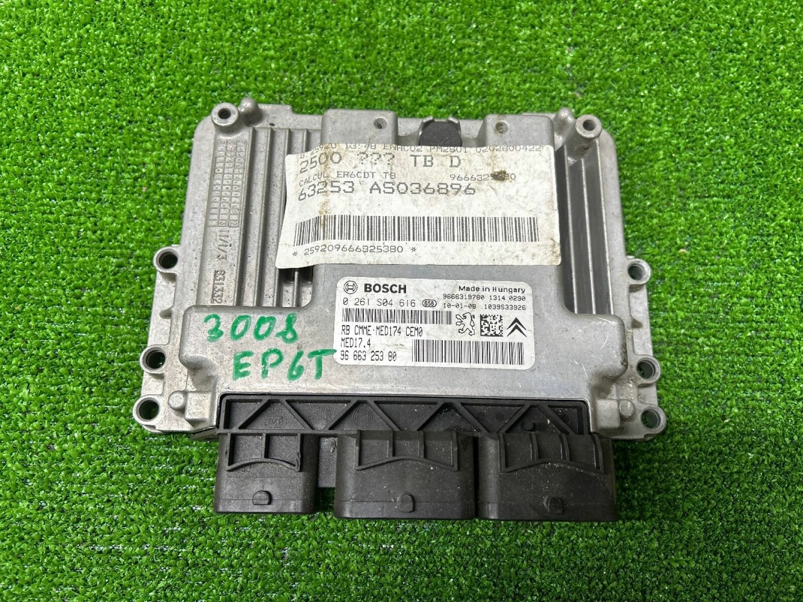 Блок управления двигателем Peugeot 3008 EP6CDT