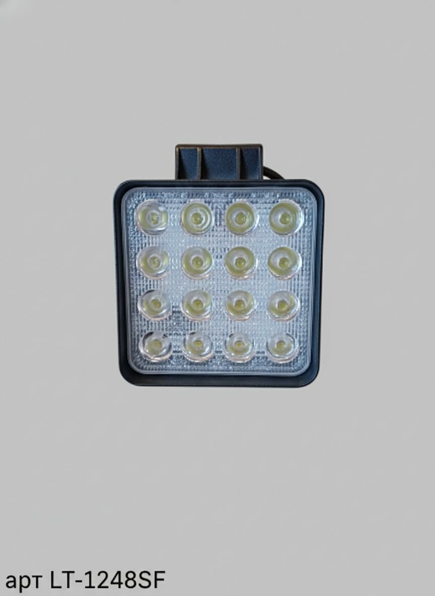 Фара рабочего света 117х117мм 48ВТ(16 светодиодов)