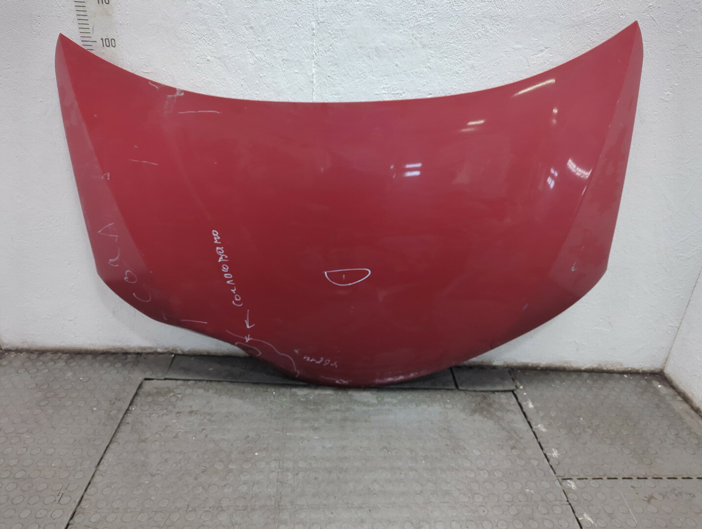 Капот Toyota RAV 4 Б/У