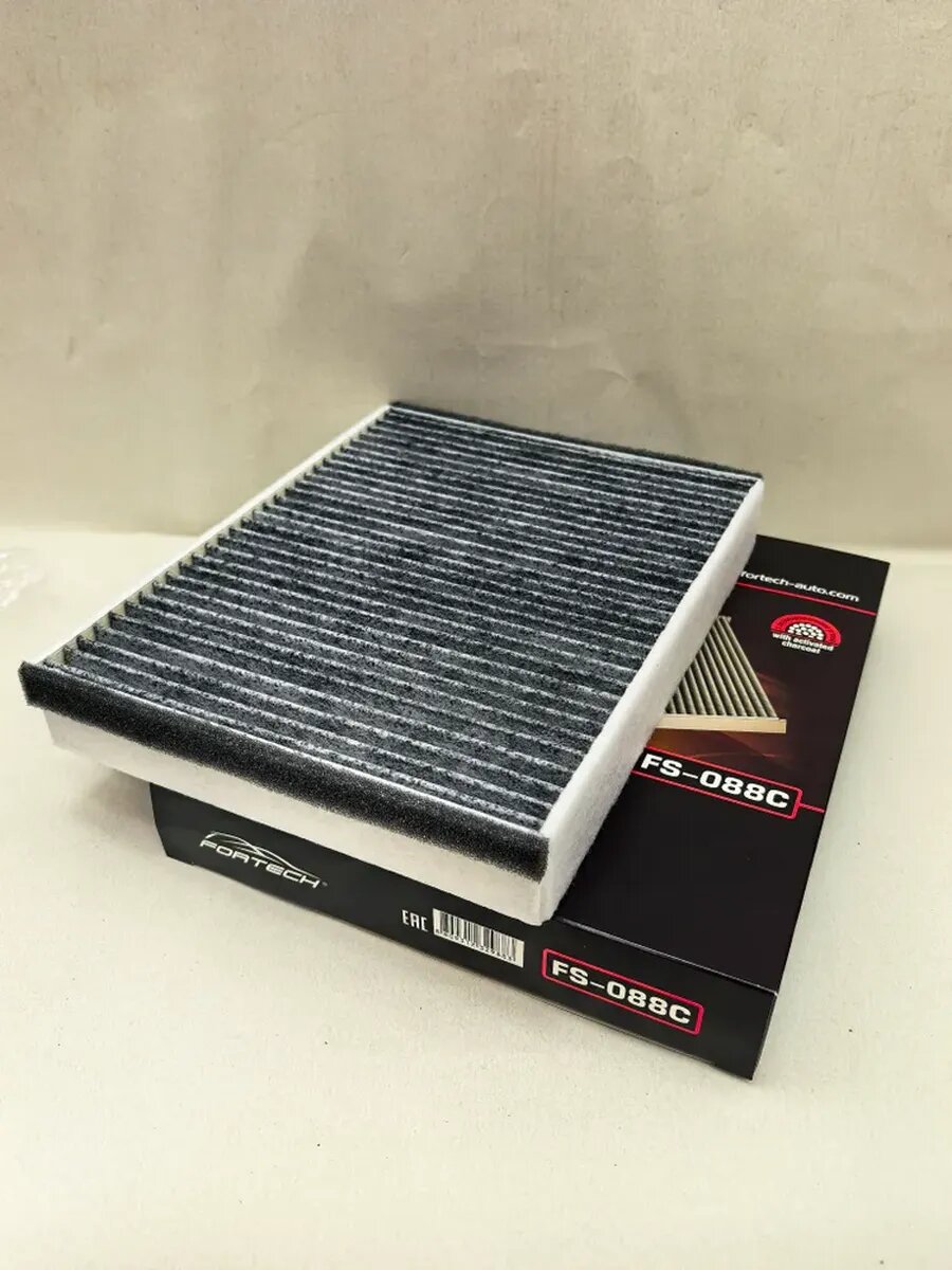 Фильтр салонный, угольный C-Max 2, Focus 3, Kuga 2, FS088