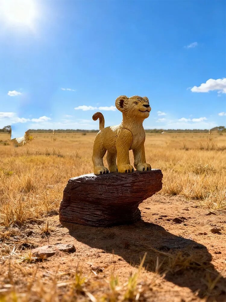 Игрушка-украшение ручной работы Simba из серии "Король лев" -имитационное животное ручной работы Simba.