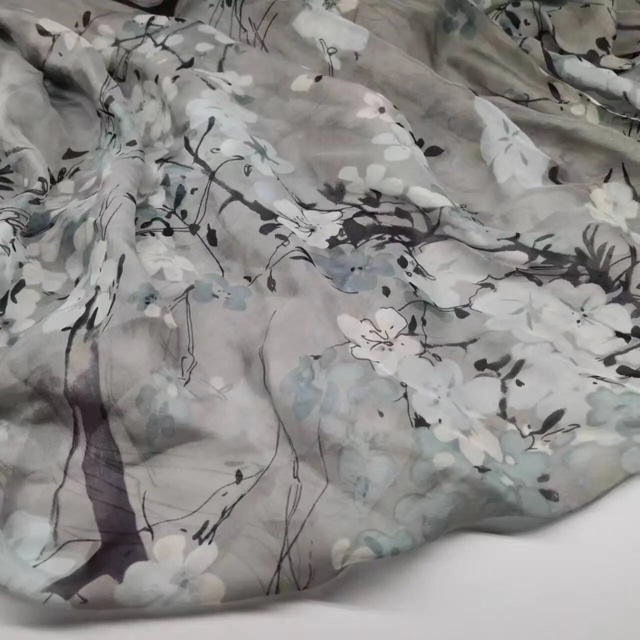 Шелковая ткань Uuyol 100% шелк 135 см 7