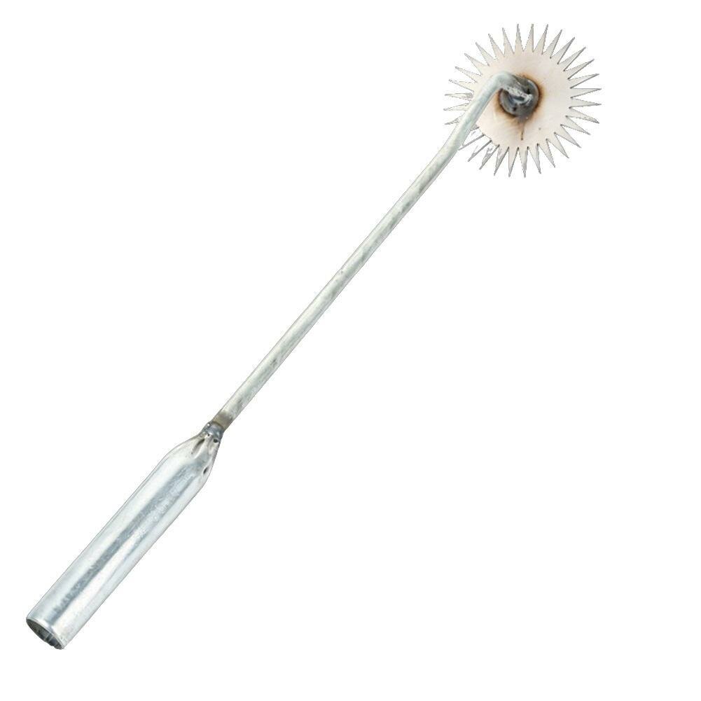 Зазубренный садовый инструмент для прополки