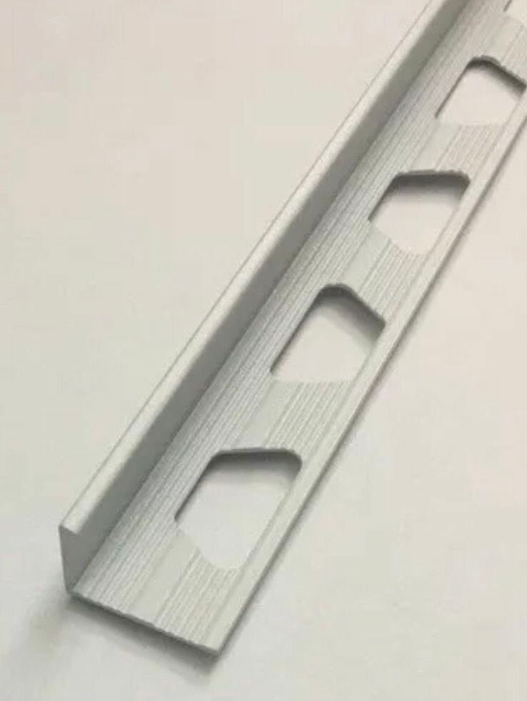 Профиль для плитки L-образный Алюминиевый, наружный уголок 2700мм