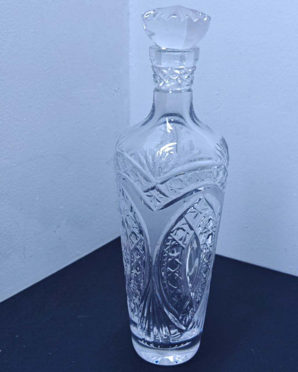 Винтажный графин из хрусталя с крышкой, объемом 0,7 литра, СССР