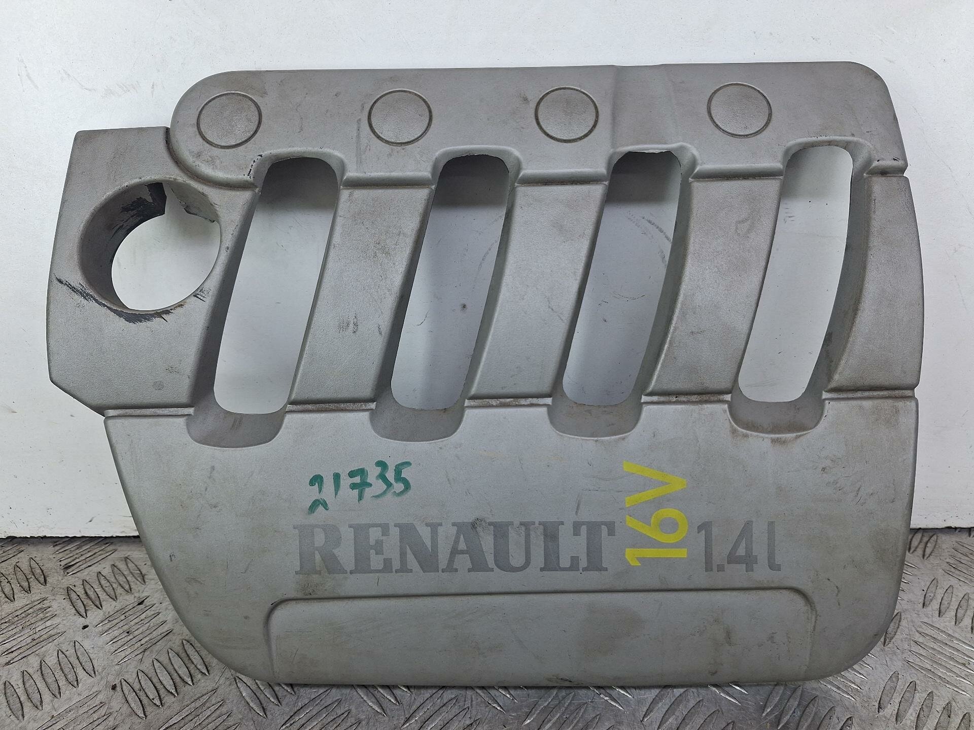 Декоративная крышка двигателя Renault Megane рест. (1999 - 2003) 8200037822