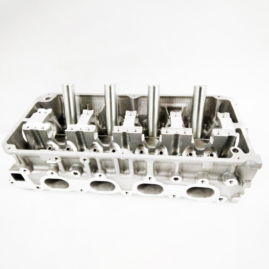 Головка блока цилиндров без клапан. MD305479 Great Wall Hover H2/H3/H5